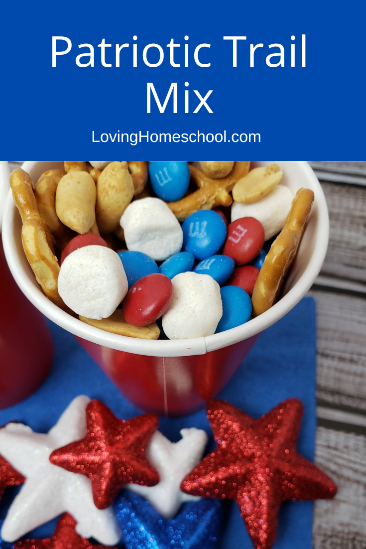 Patriotic Trail Mix - LovingHomeschool.com
