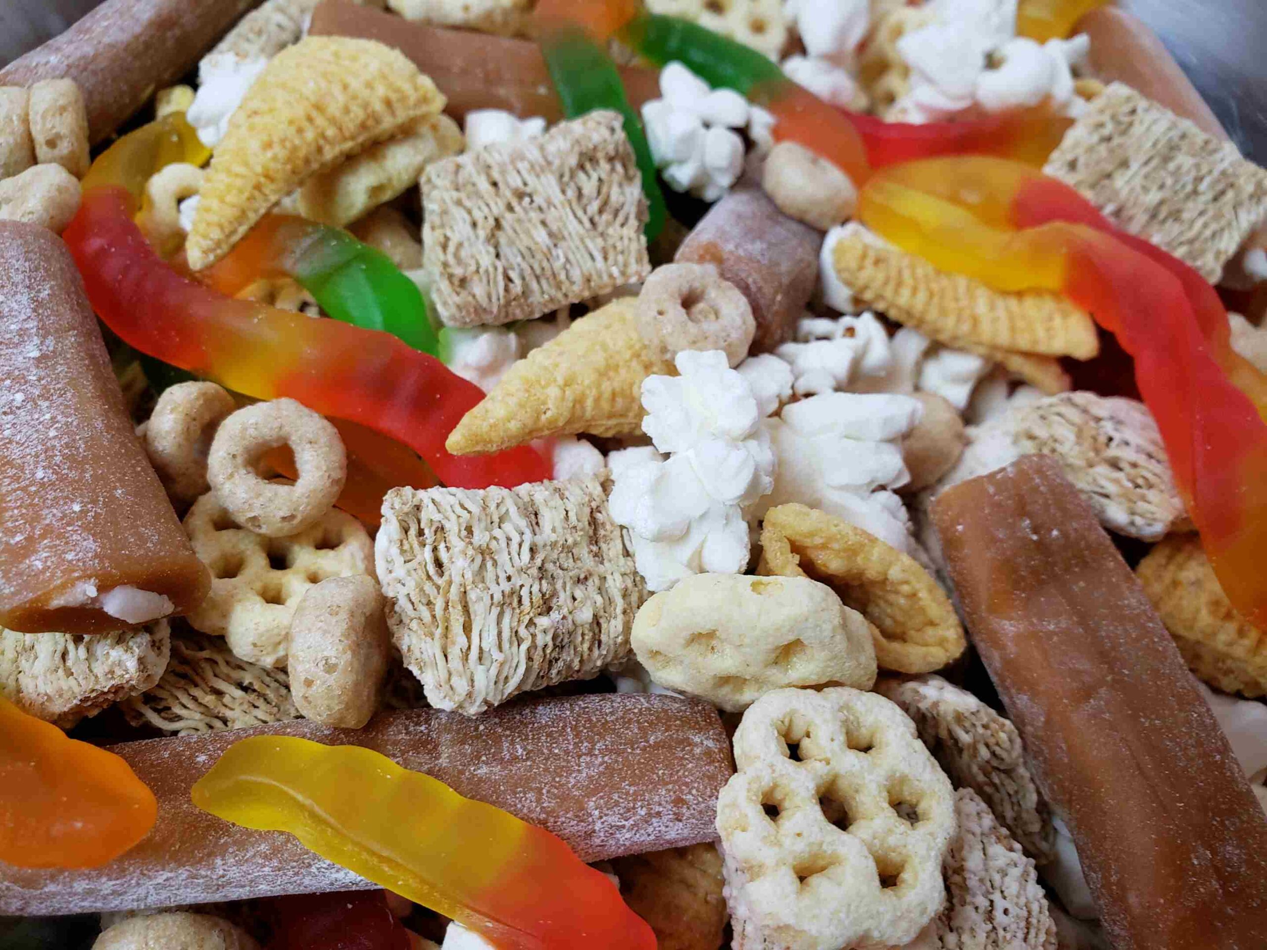 Farm Animal Trail Mix - LovingHomeschool.com